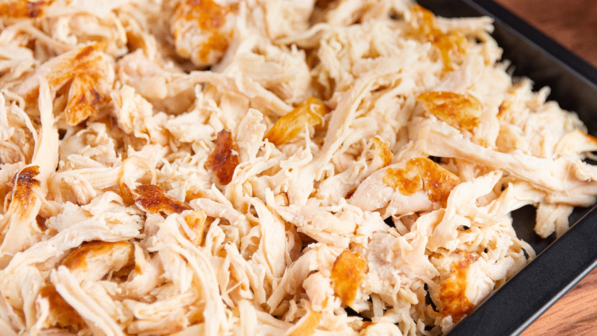 Gordon Choice Pulled Rotisserie Style Chicken - Gordon Food Service